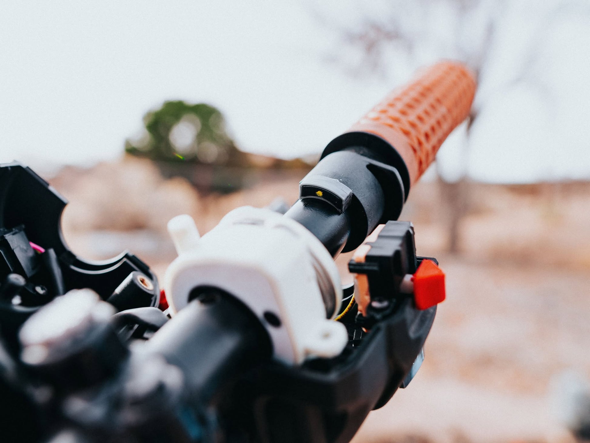 Triumph Scrambler 400x & Speed 400 Throttle Spacer – Brello Solutions